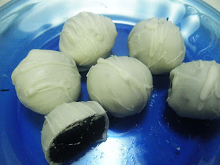 Bene Gusti: Cream Cheese Oreo Balls