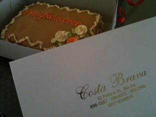 Food and City Stops: Costa Brava Cakes