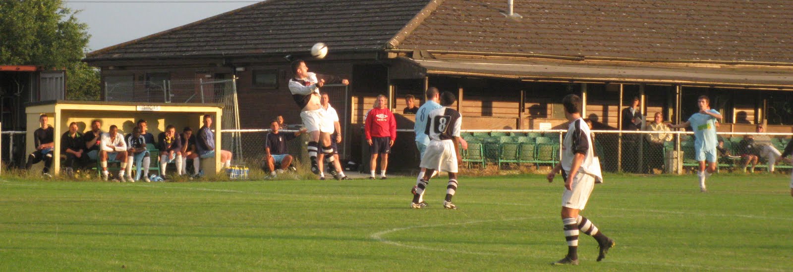 The Cold End: EARLY CONTENDER FOR GOAL OF THE SEASON AT COLNEY HEATH??