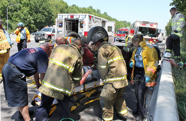 Fire-Rescue-EMS Around the World: MVC's: SOPS for First Responders