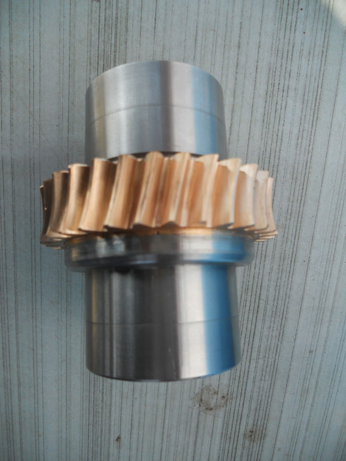 kobe Engineer: Worm Gear Ben scroll Gear Box