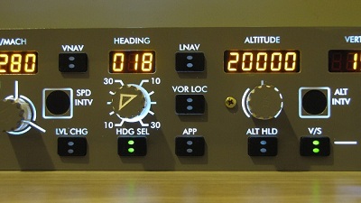 CONSTRUINDO COCKPIT 737NG: MCP BRASILEIRO
