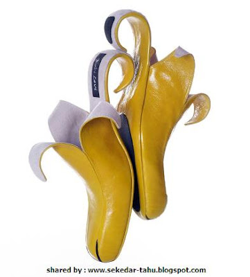 Sepatu hak tinggi dengan bentuk yang unik | Sekedar Tahu