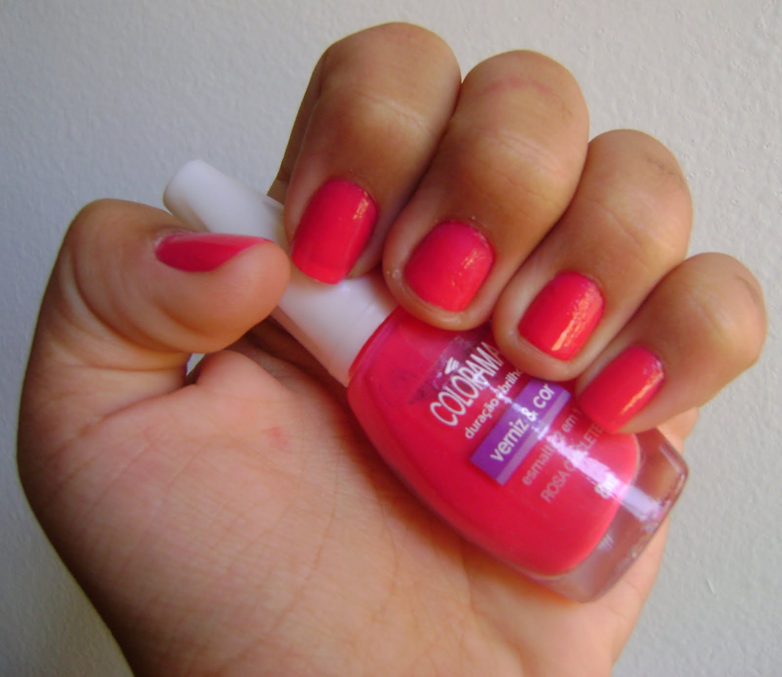 our pink box: Esmalte do Dia - Rosa Chiclete