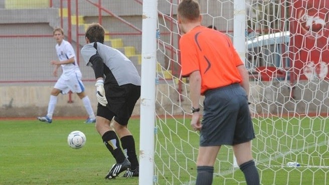 IFAB continuará con los árbitros asistentes adicionales - Noticias y ...