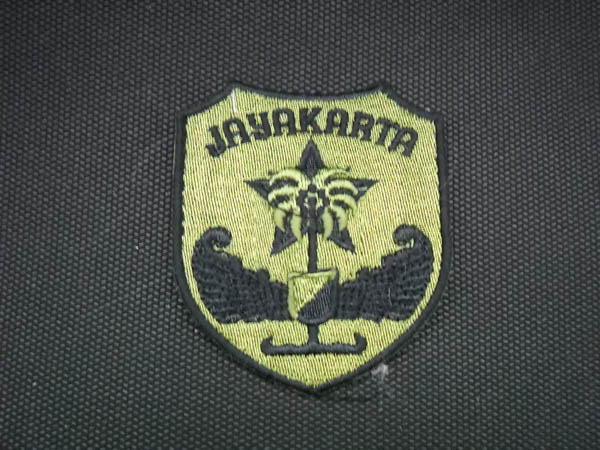 KOLEKSI MILITER JADOEL: Brevet,Wing & Patch TNI