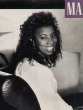 OUTTOWN: OUT 836--ILLI MO BITZ