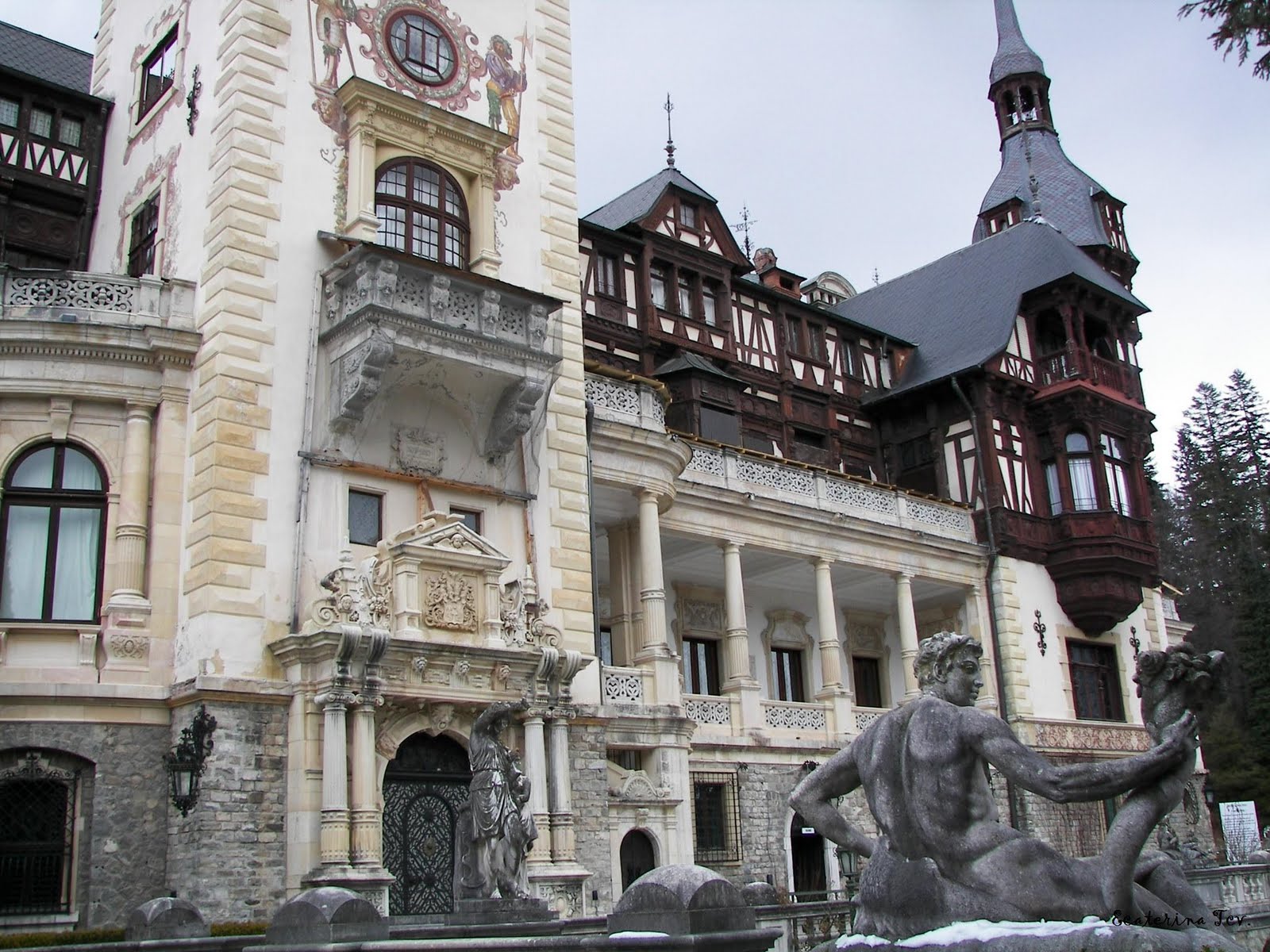 Open Mind: Castelul Peles