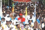 white monks at sri lanka: Malcolm Cardinal Ranjith