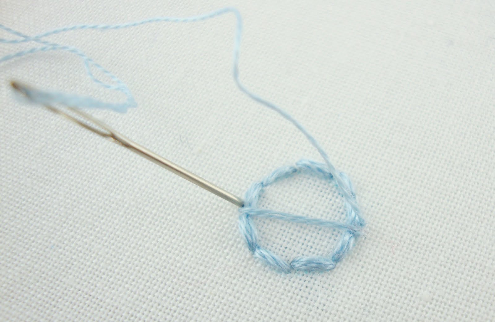 big B: 100 Stitches - satin stitch