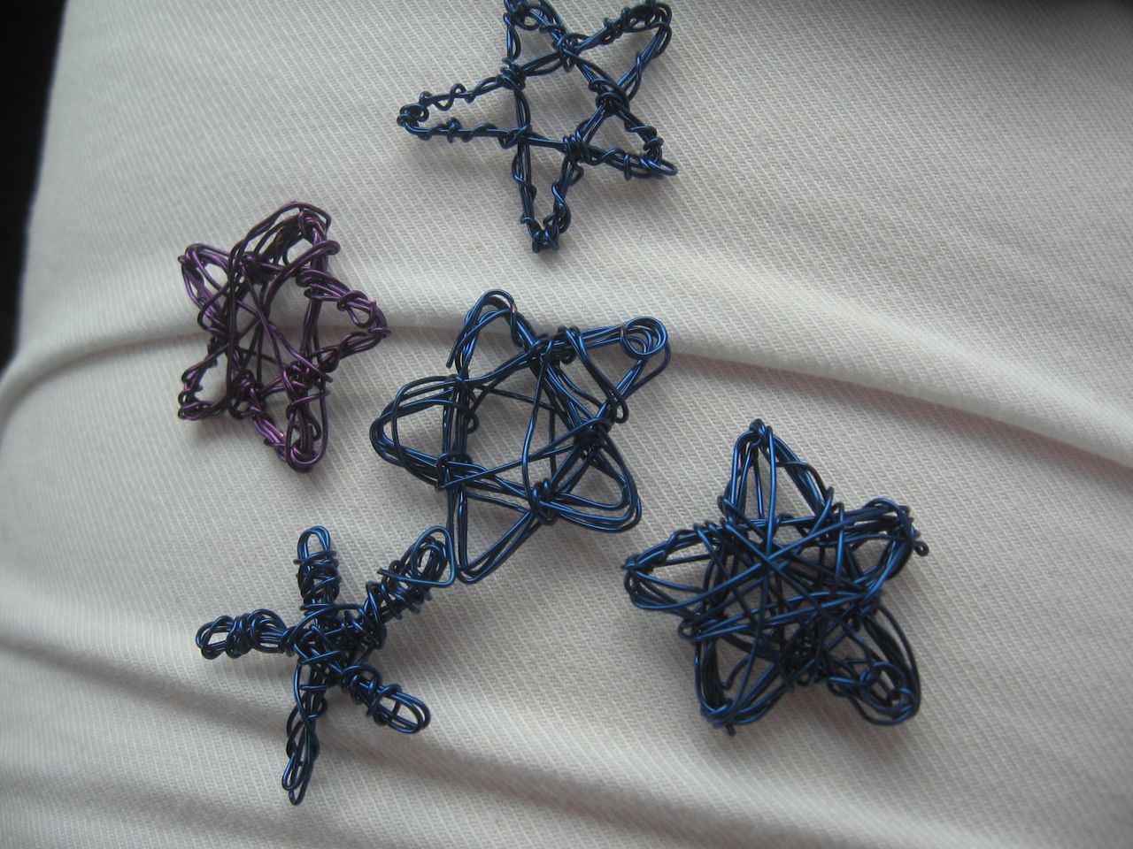 Generally Creative: Wire Wrapped Stars