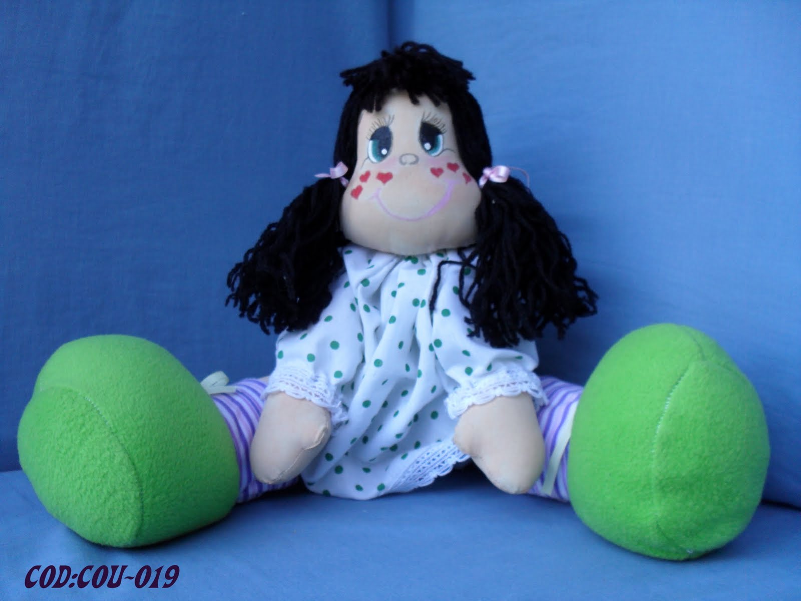 muñecos y souvenirs- silvia artesanias: MUÑECA PEPONA