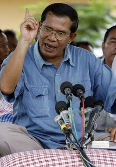 KI Media: Hun Sen: an "almost" authentic prime minister-farmer ...
