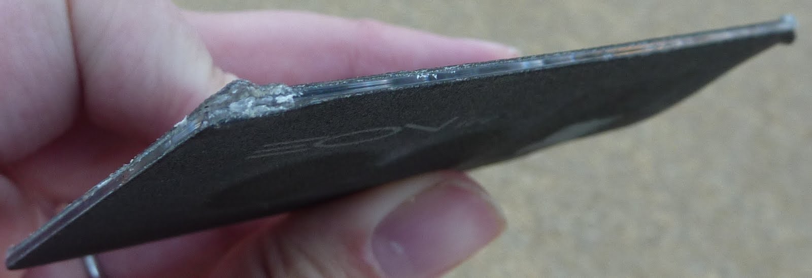 The Weekly Widget: Eon Ice Everlasting LED Card Flashlight