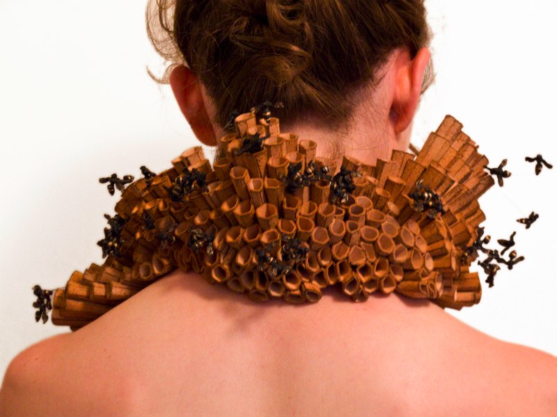 e. Robbins: Aliyah Gold: swarm necklace