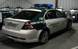 Paquito Models 1/87: Ford Mondeo guardia CIvil de rietze
