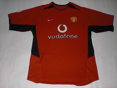 Patch Them UP !: Man Utd 2002/04 Home Kit