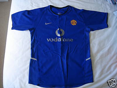 Patch Them UP !: Man United 2002/03 Third Kit