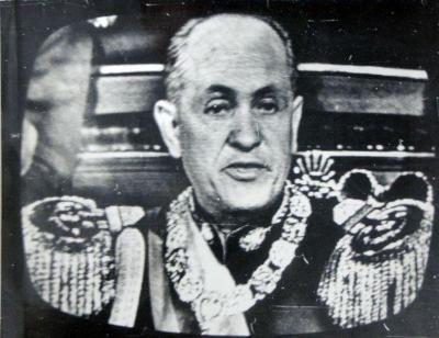 Mike's Bogota Blog: Tribute to a Dictator