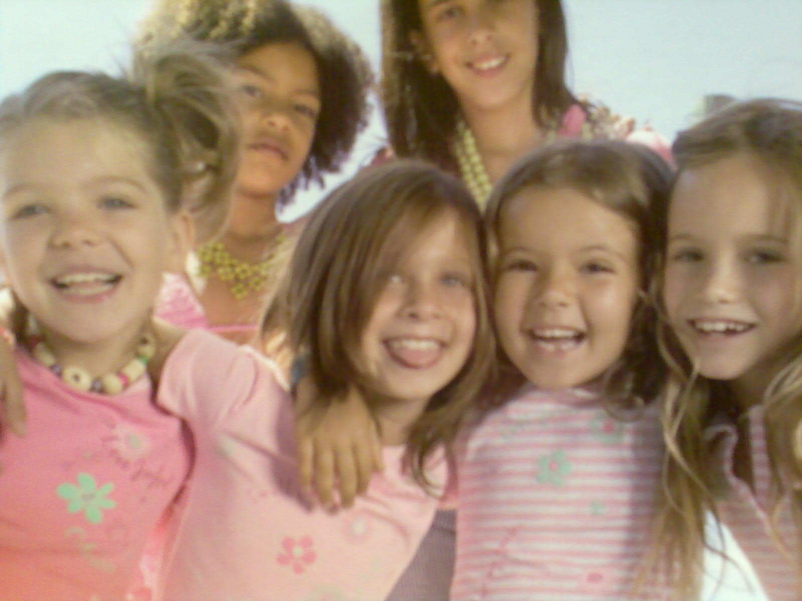 Opiniones Remuneradas: SECION SOLO NIÑAS