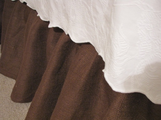 grace upon grace al: Thrifty Idea for a Burlap Dust Ruffle!