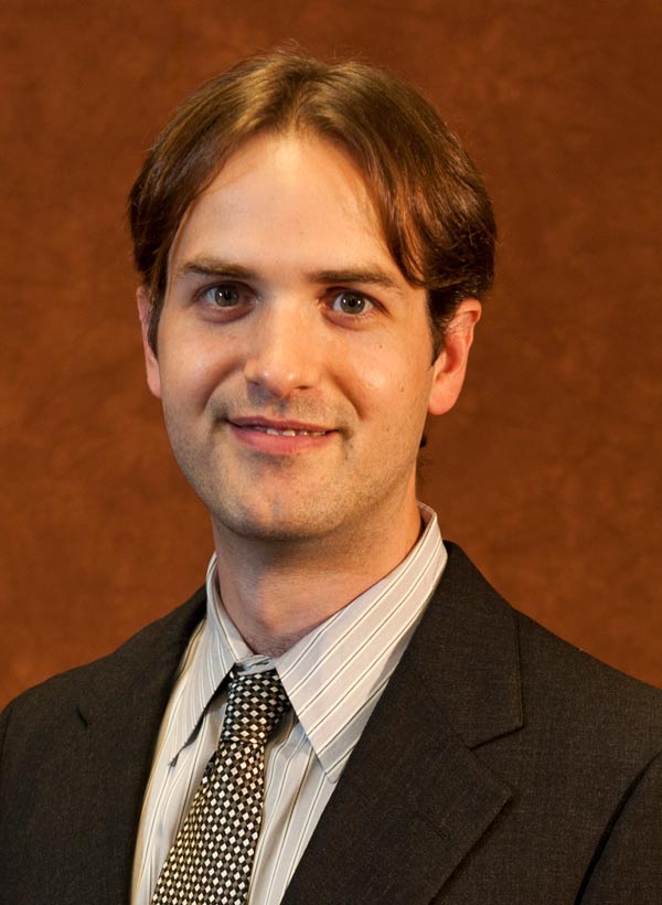 UIS News: Fifteen new faculty join UIS for fall 2010