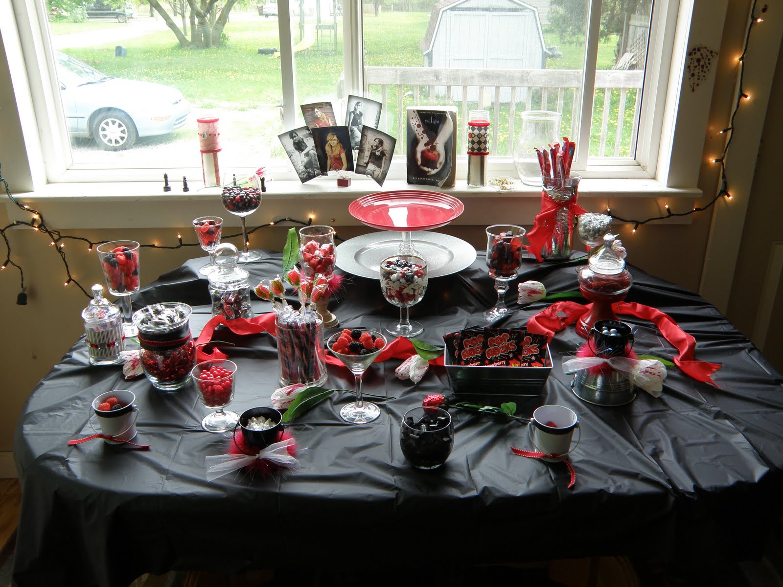 My Frugal Family: A Twilight Party: Candy Buffet!