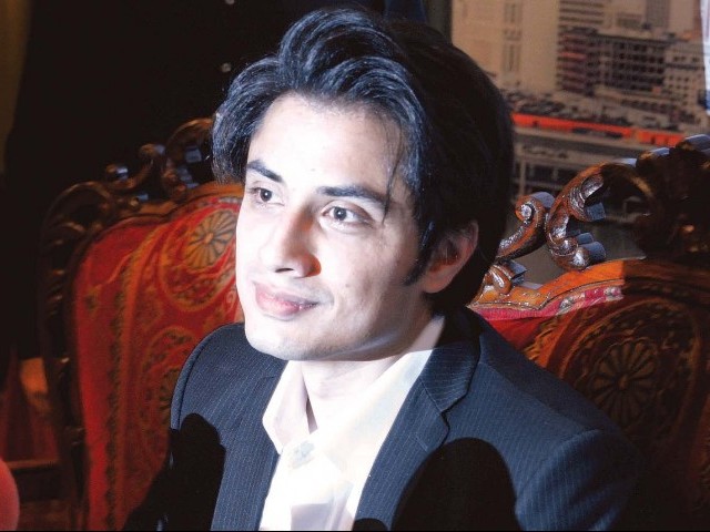 gak rame: Top Pakistani Actor-Singer Tere Bin Laden Hero Ali Zafar New ...