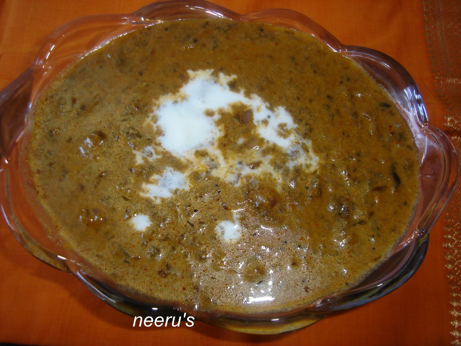 NEERU'S: KHATTA PALAK/CHUKKAKURA CURRY