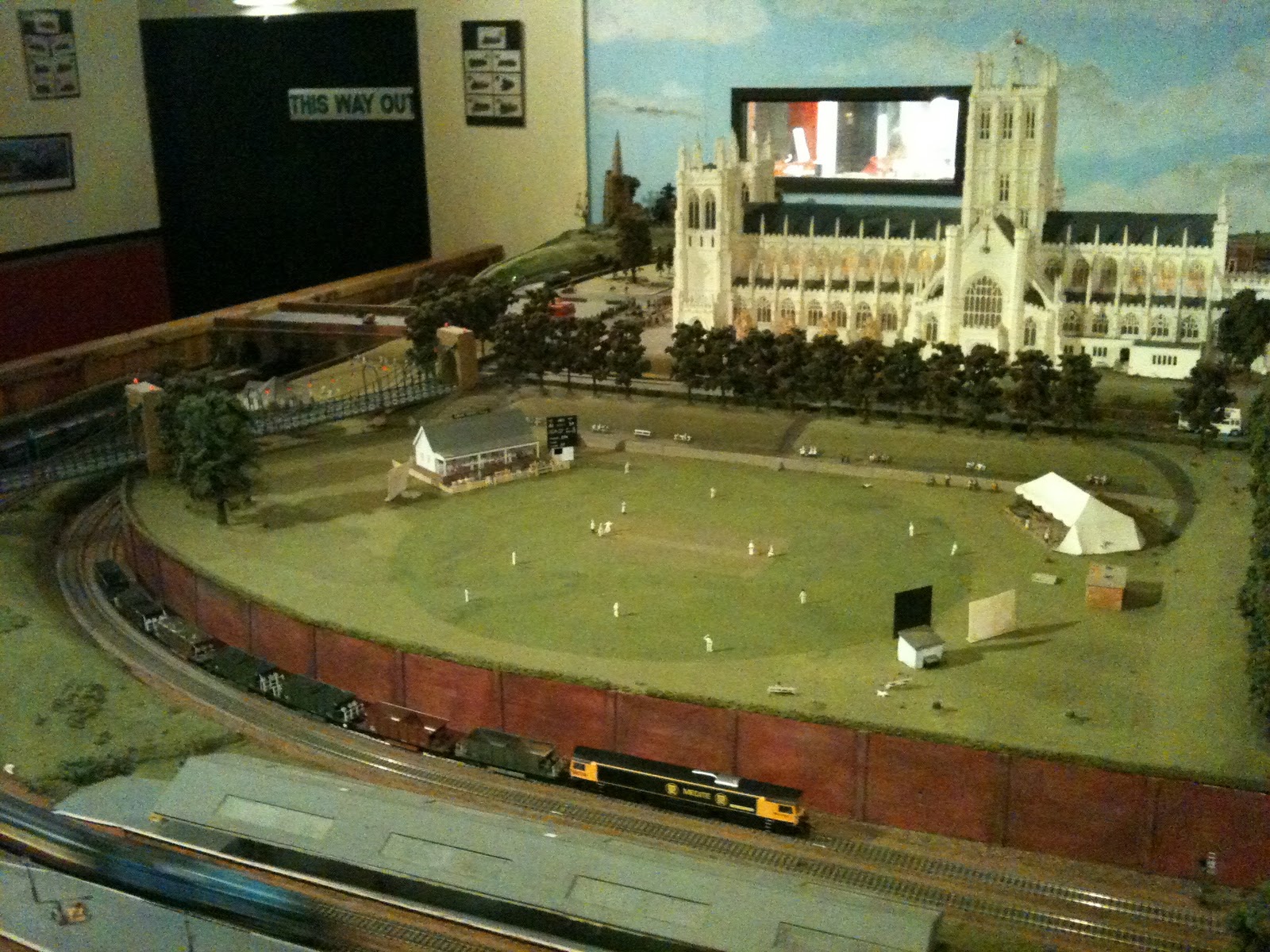 Jadlam Racing Models: JRM Visits one of the UK's Largest Model Railways