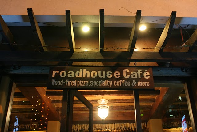 Experiencing Food: The Roadhouse Cafe, Kathmandu, Nepal