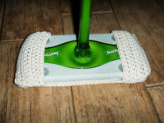 crunchy crochet: Swiffer Sweeper Cloth Crochet pattern