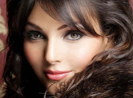 Hot & Sexy Riya Bamniyal : Images - MTV Splitsvilla 5