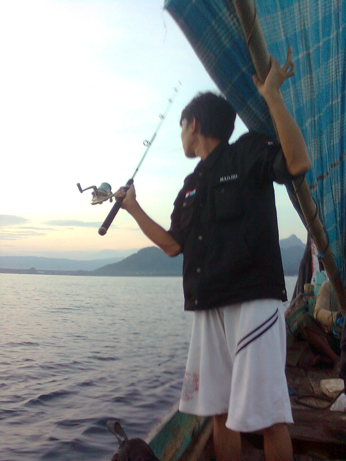 Suasana memancing di laut | Komunitas Pemancing (KOCENG)