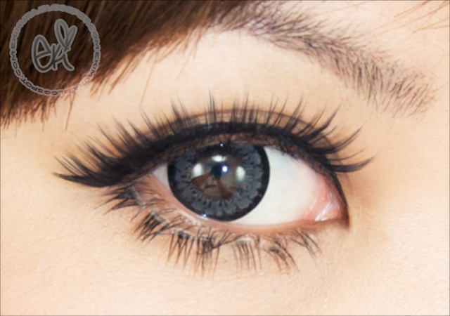 ekiBlog.com: FOTD using Dolly wink and false lashes review *photo heavy*