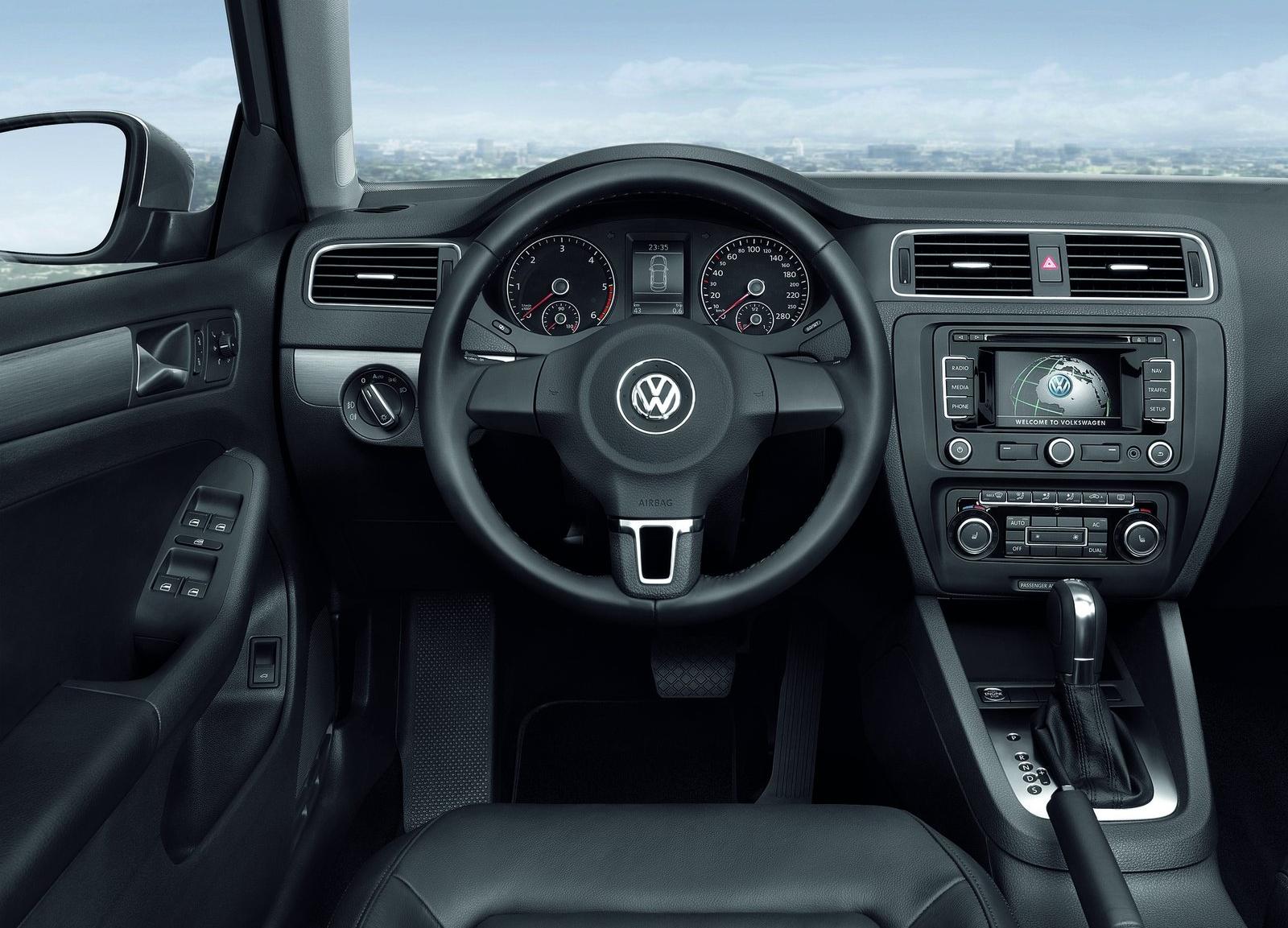 Motor Mania Buzz: Photo Gallery: 2011 Volkswagen Jetta