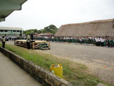 Sue and Len in Belize