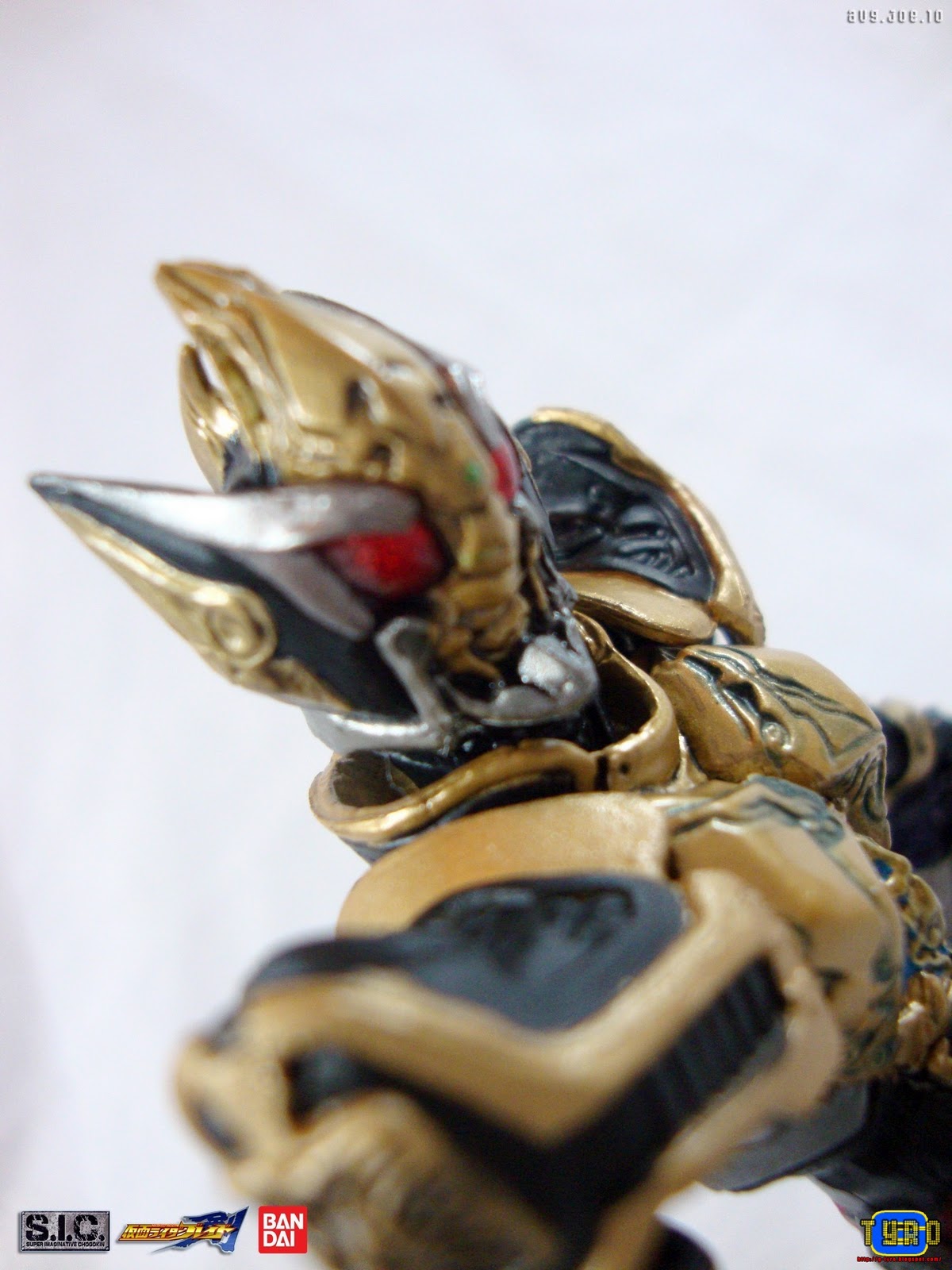 Gunpla-Tyro: [GALLERY] Kiwami Vol.14 Kamen Rider Blade King Form [Part2]