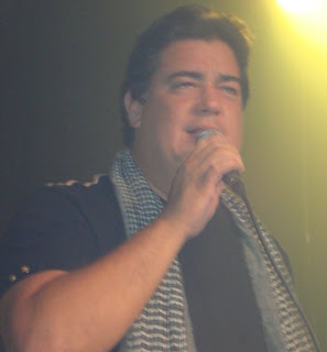 Menudomania Total: RAY REYES LEON , ante tanto revuelo y pedidos de ...