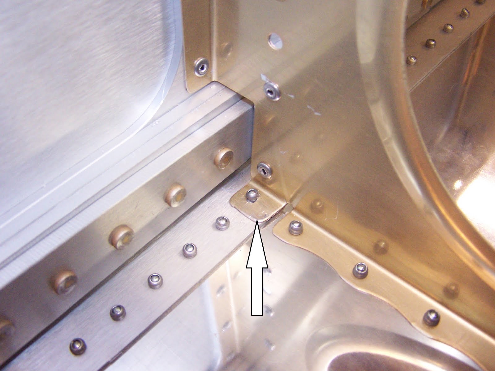 Vieille Burette RV-12 Build Site: Beware of the Sucker Wing Ribs Flanges!