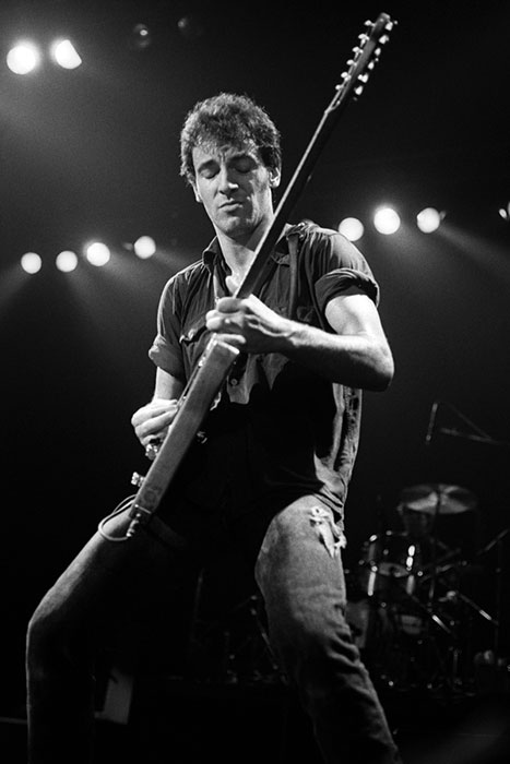 THE LIGHT IN DARKNESS de Lawrence Kirsch – Radio Ningunaparte