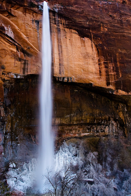 365 Days in Zion: Day 110: January 13, 2005 - Frozen Weeping Rock
