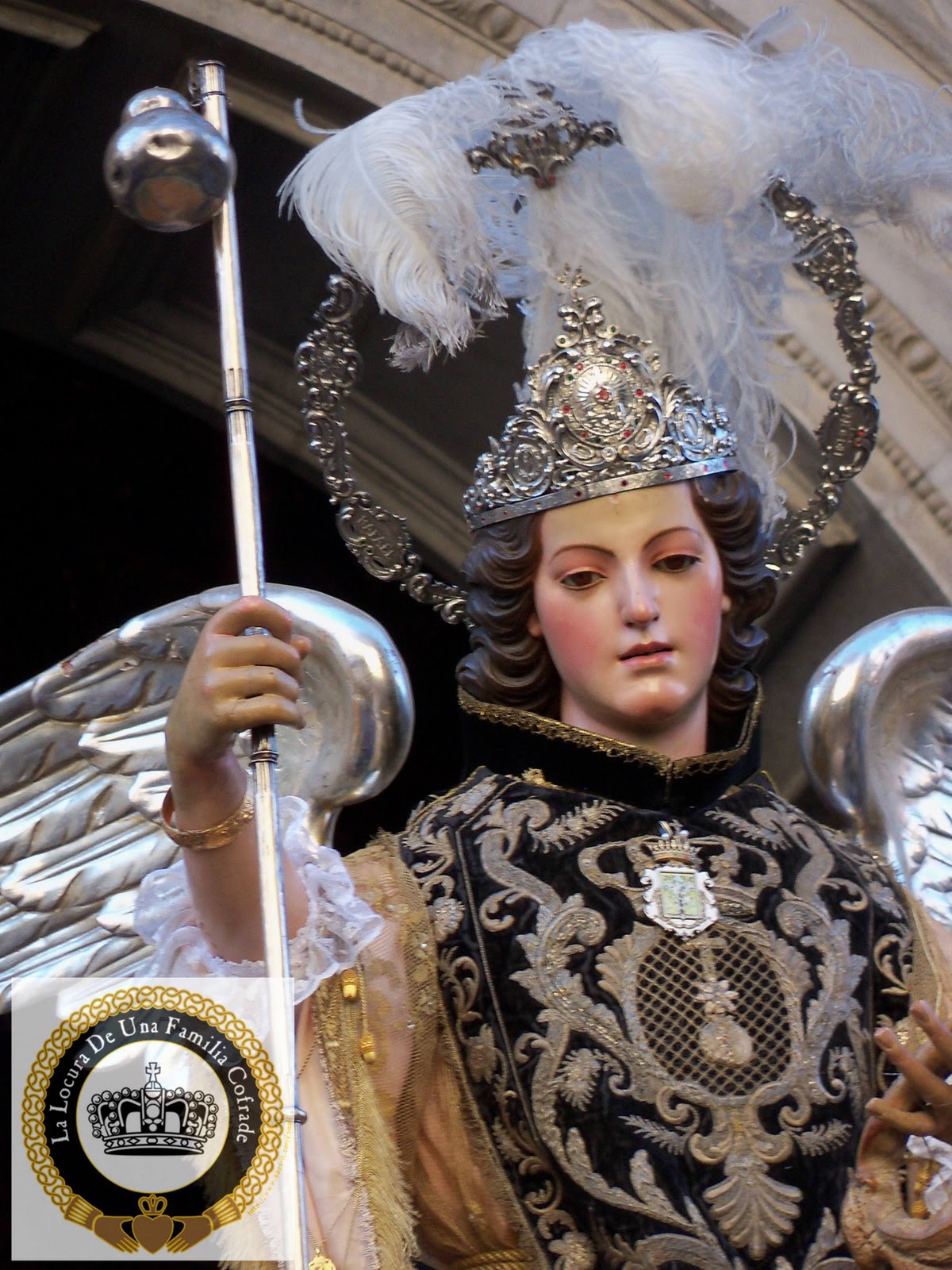 San Rafael de Granada, procesión por las calles de su barrio...