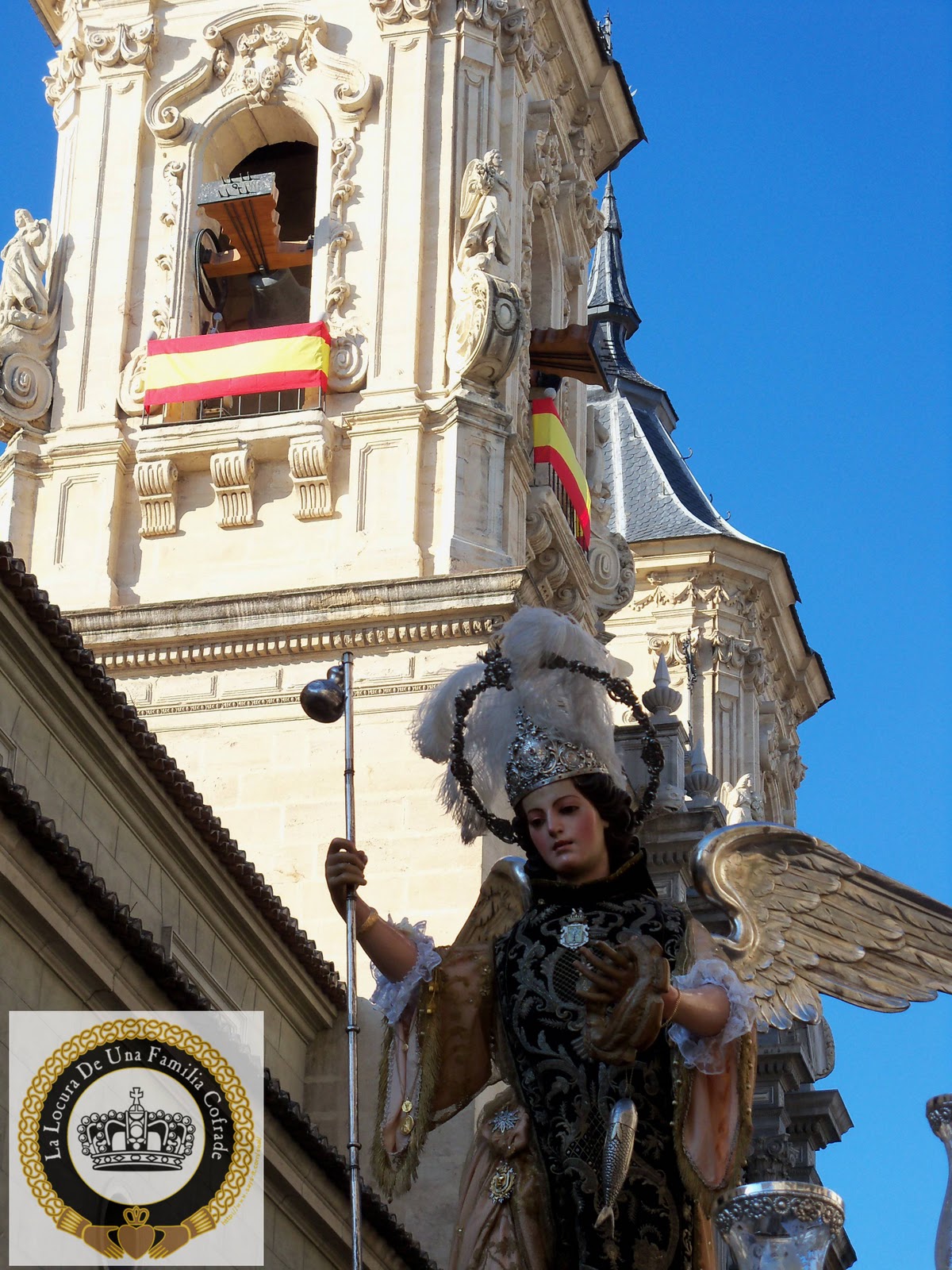San Rafael de Granada, procesión por las calles de su barrio...