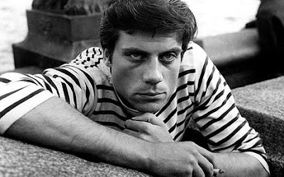 The Vault of Horror: The Many Faces of Oliver Reed