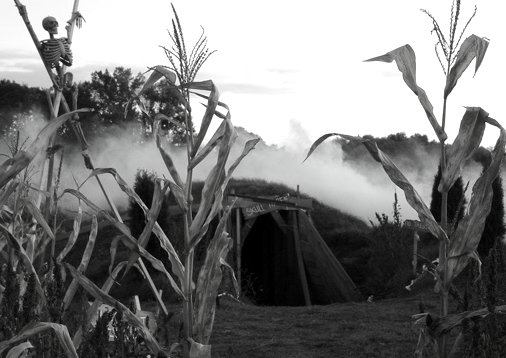 The Vault of Horror: Cruella's Crypt: The Barn of Terror