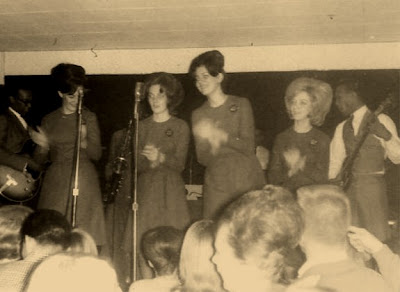 WHITE DOO-WOP COLLECTOR: THE TEARDROPS_That's Why I'll Get By