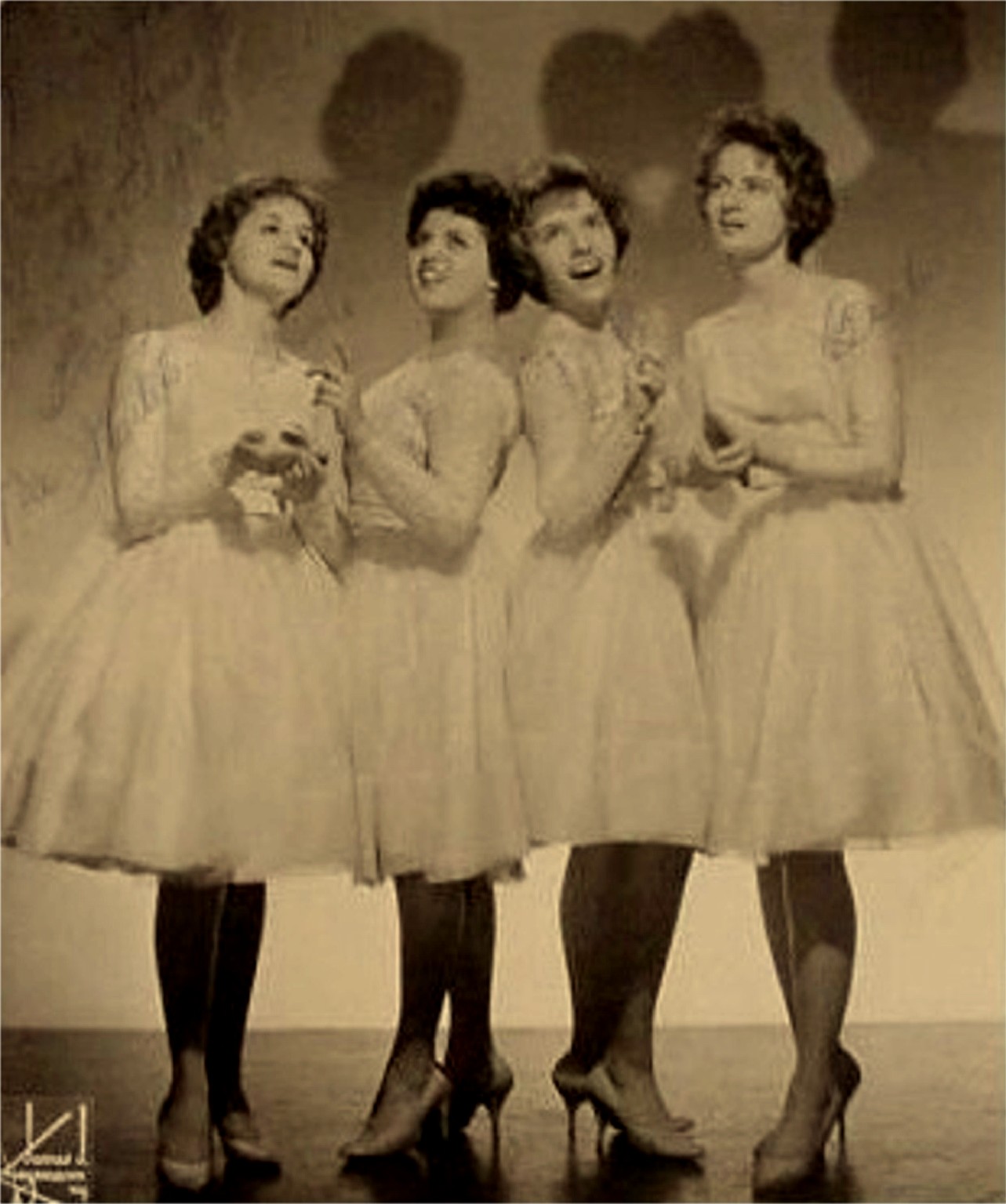 WHITE DOO-WOP COLLECTOR: THE STARLETS_Where Is My Love Tonight