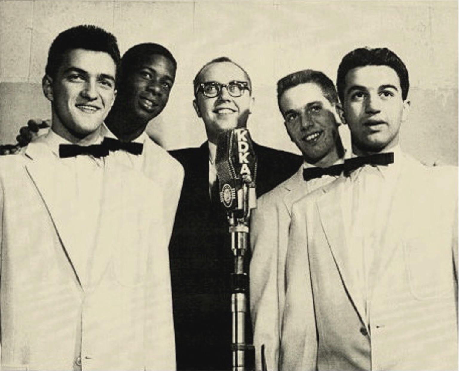 WHITE DOO-WOP COLLECTOR: THE DONNYBROOKS aka THE DONNEYBROOKS