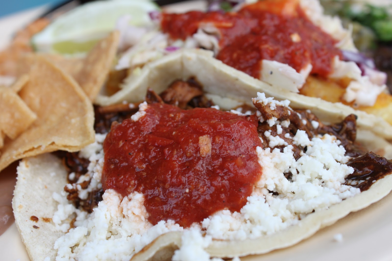 Domestic Divas Blog: My Fave Bites: Pinches Tacos (Plus Celebrity Chef ...